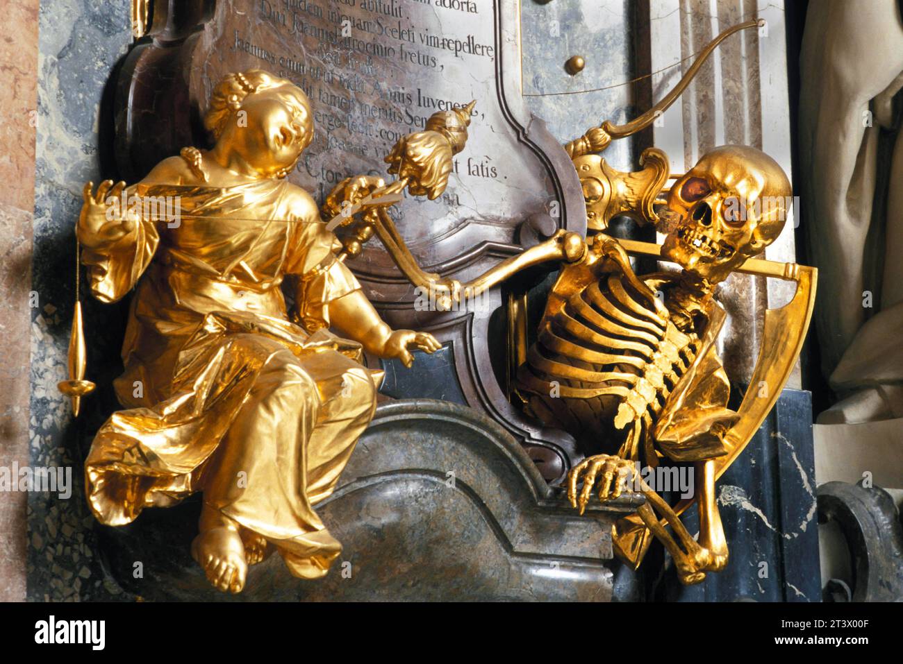 Lebensfaden hi-res stock photography and images - Alamy