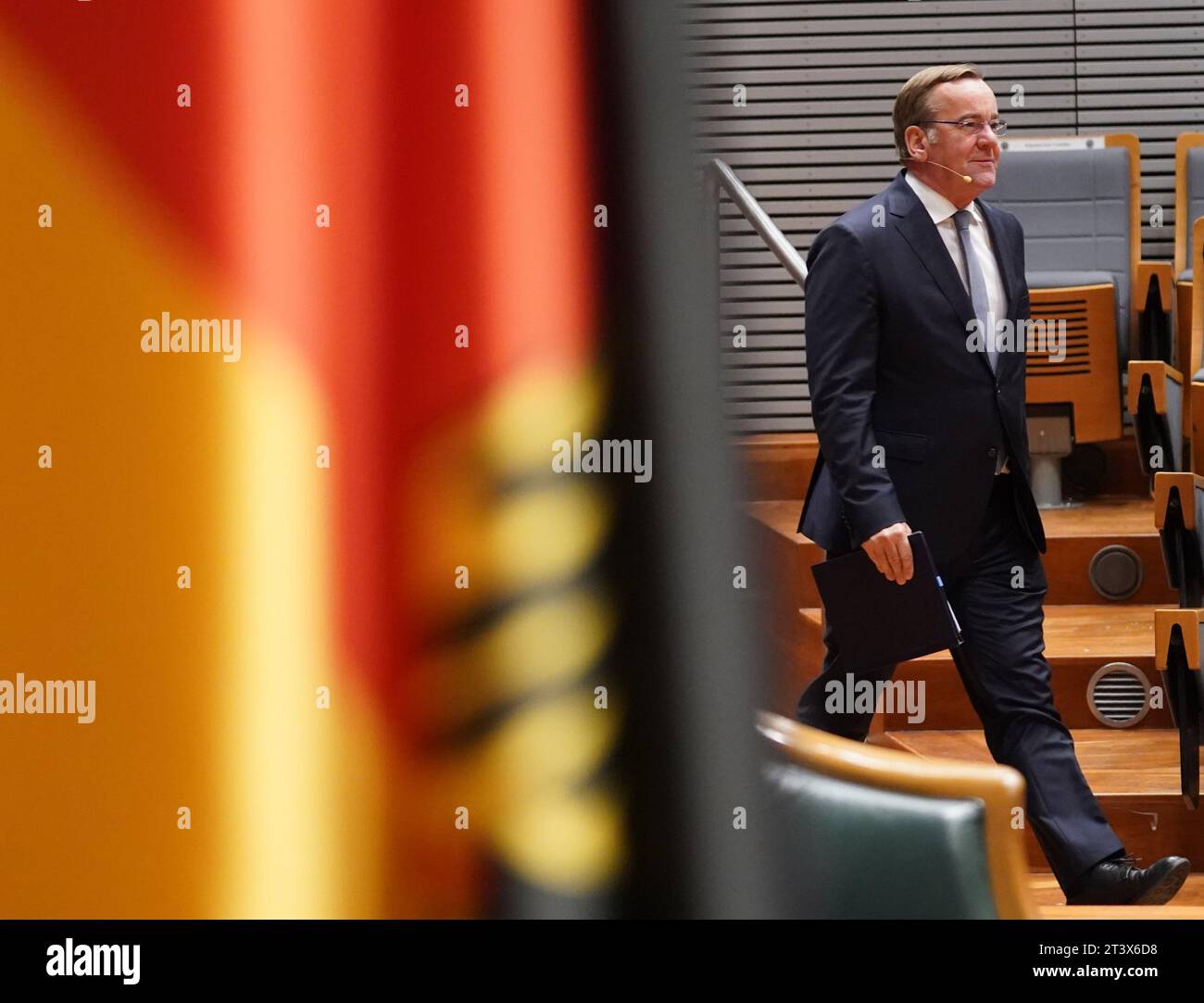 Hamburg, Germany. 27th Oct, 2023. Boris Pistorius (SPD), Federal ...