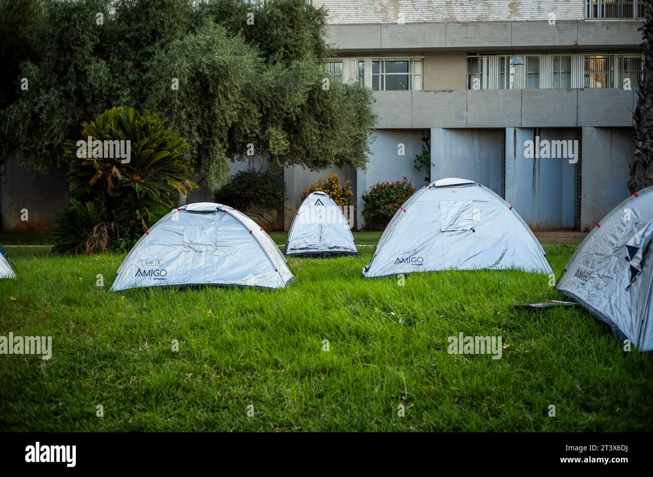 Tel Aviv, Israel. 27th Oct, 2023. Tents of protesters can be seen ...