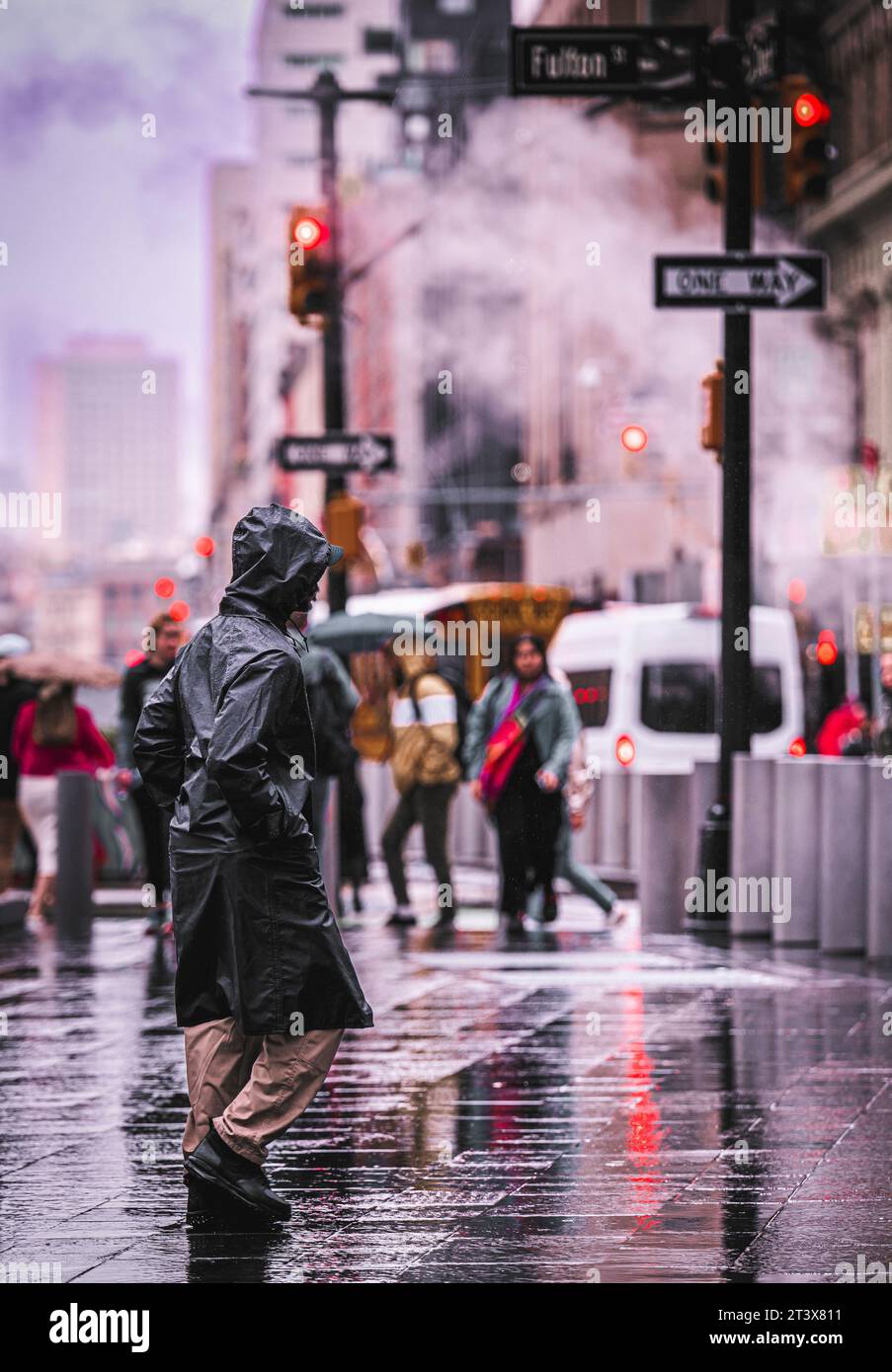 Time lapse people walking downtown hi-res stock photography and images ...