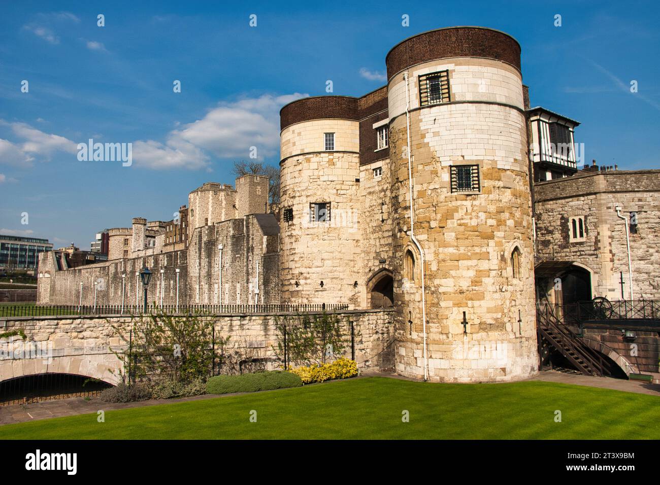 London fortress hi-res stock photography and images - Alamy
