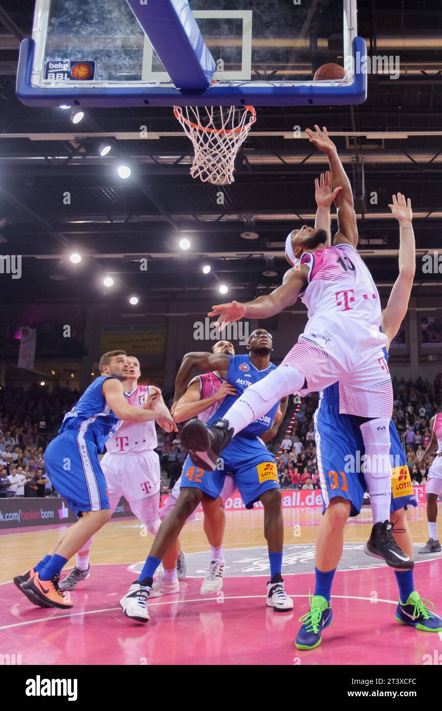 Eugene Lawrence (10) Telekom Basket Bonn Beko Basketball Bundesliga ...