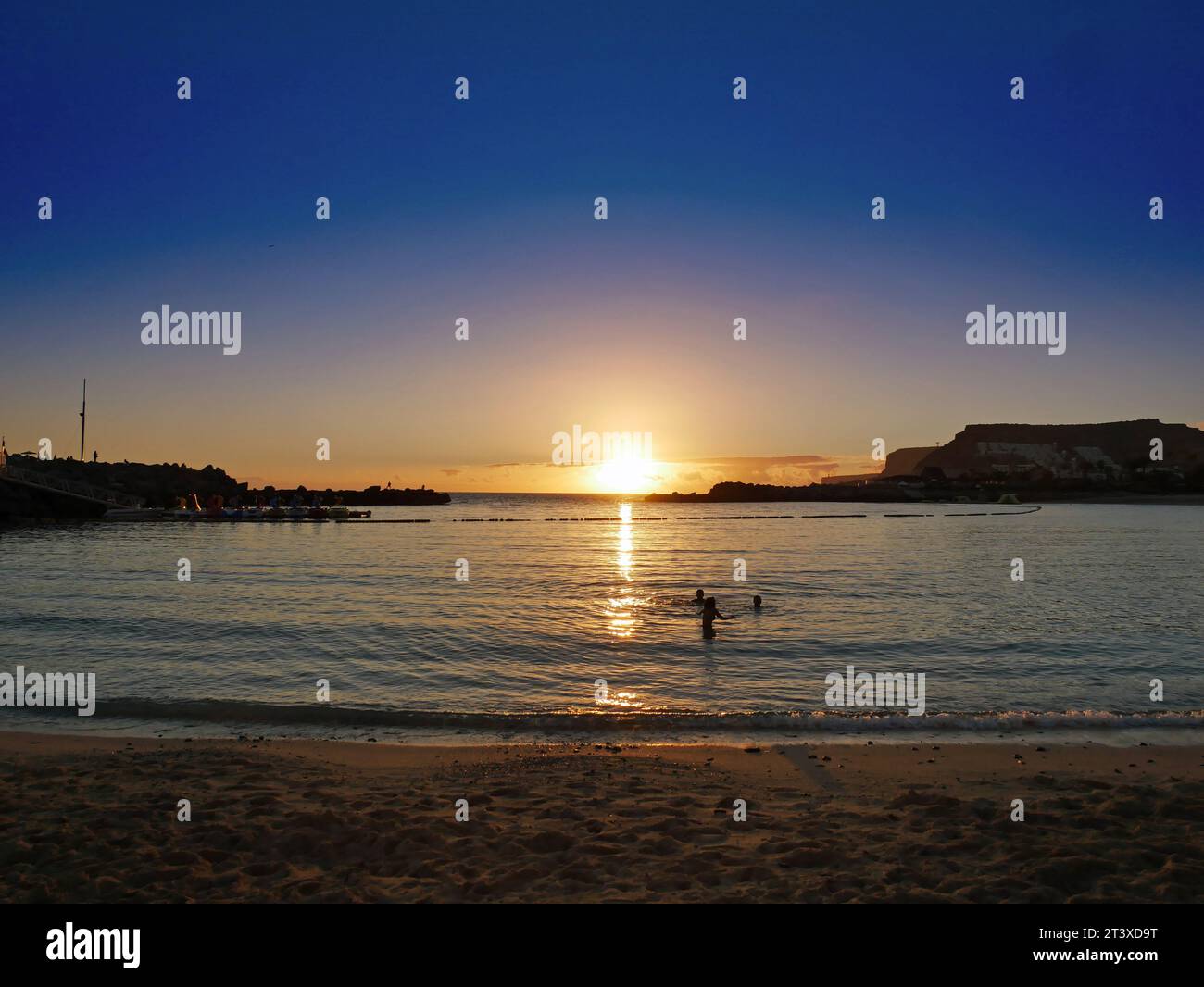 Sunset swim hi-res stock photography and images - Alamy
