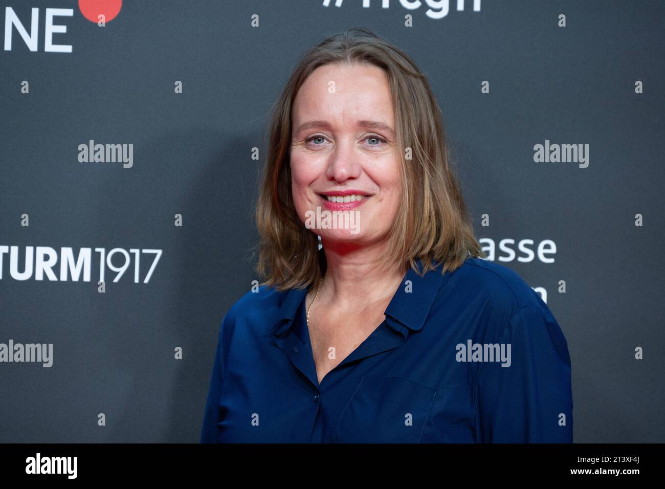 Suzanne RAES, Regisseurin, Mitte und ihr Team Roter Teppich, Red Carpet ...