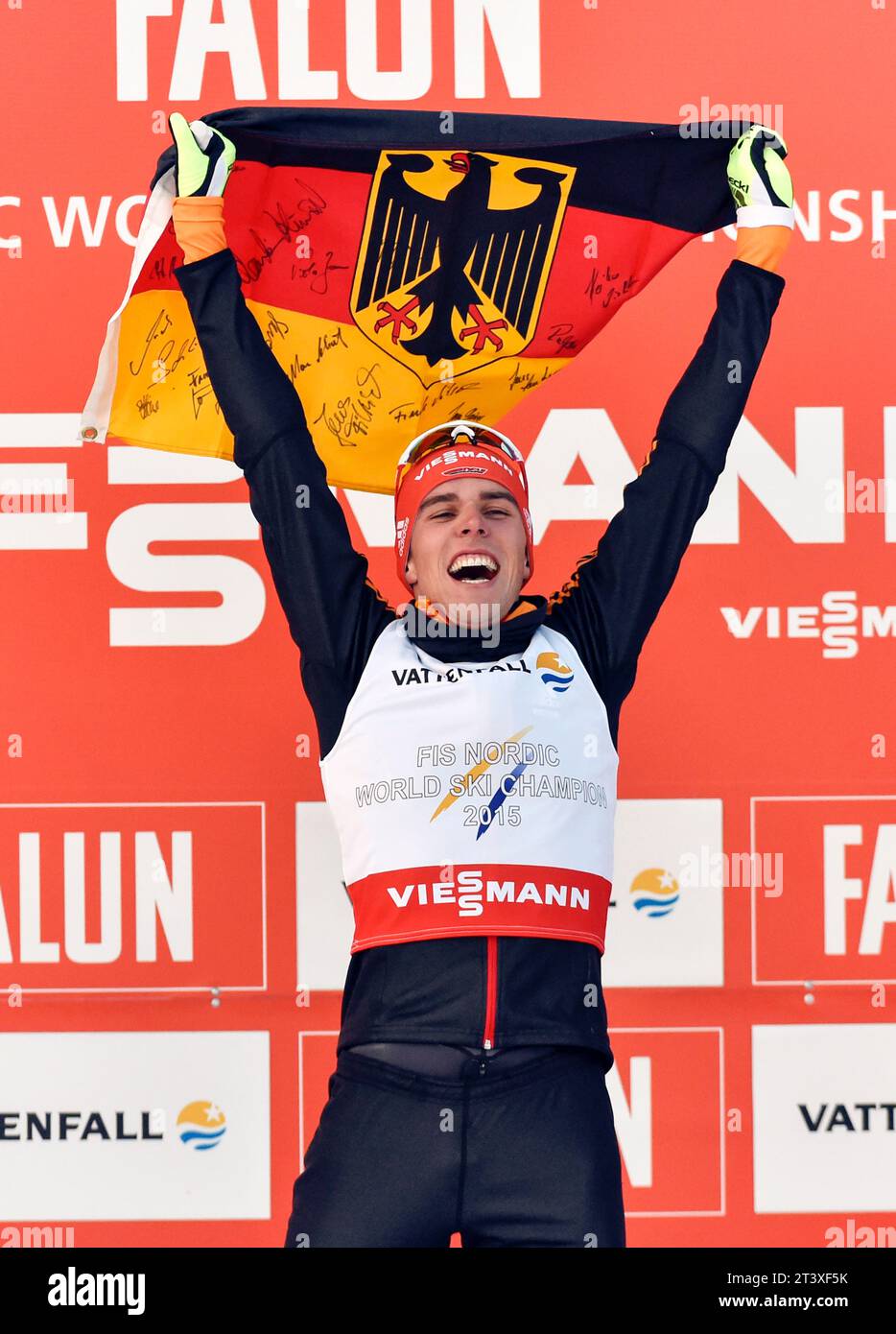 Johannes Rydzek Weltmeister Jubel bei Siegerehrung FIS NORDIC WORLD SKI ...