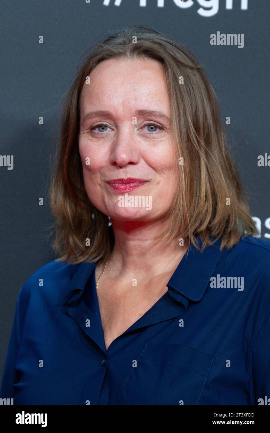 Suzanne RAES, Regisseurin, Mitte und ihr Team Roter Teppich, Red Carpet ...