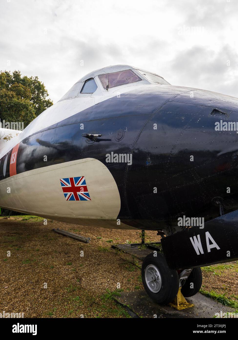 Handley page hpr 7 dart herald 100 hi-res stock photography and images ...