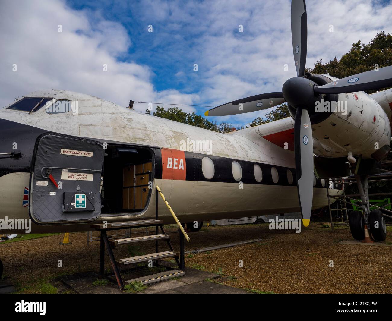 Handley page hpr 7 dart herald 100 hi-res stock photography and images ...