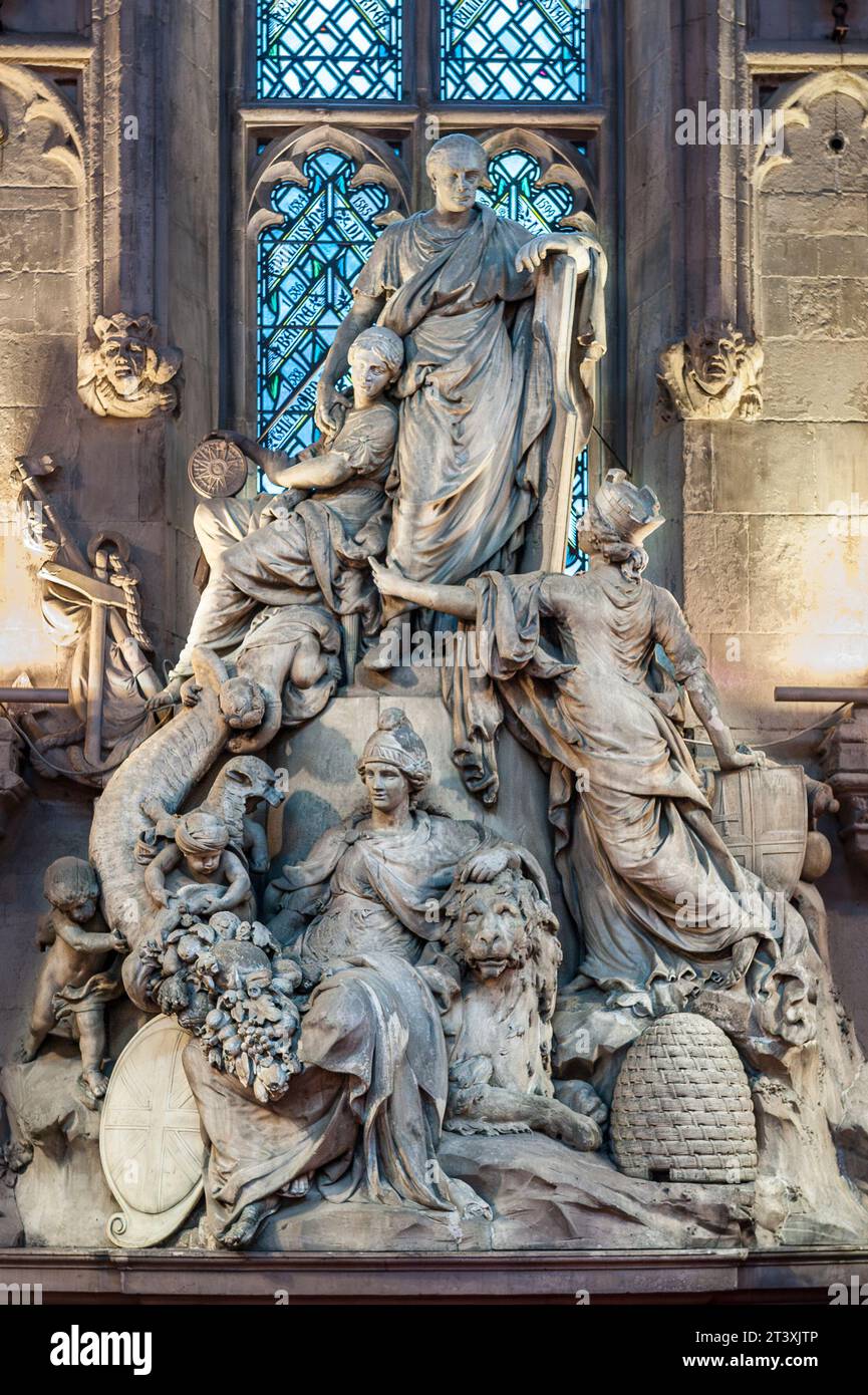 A monument to William Pitt the Elder, in the Guildhall, London, UK ...