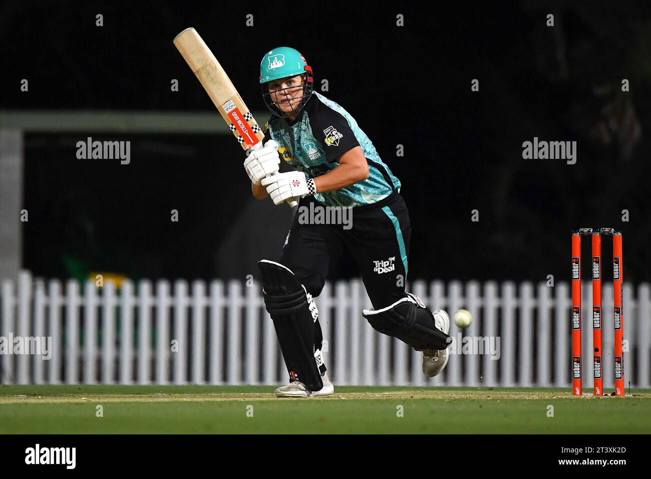 Brisbane, Australia. 27th Oct, 2023. Georgia Voll of the Heat plays a ...