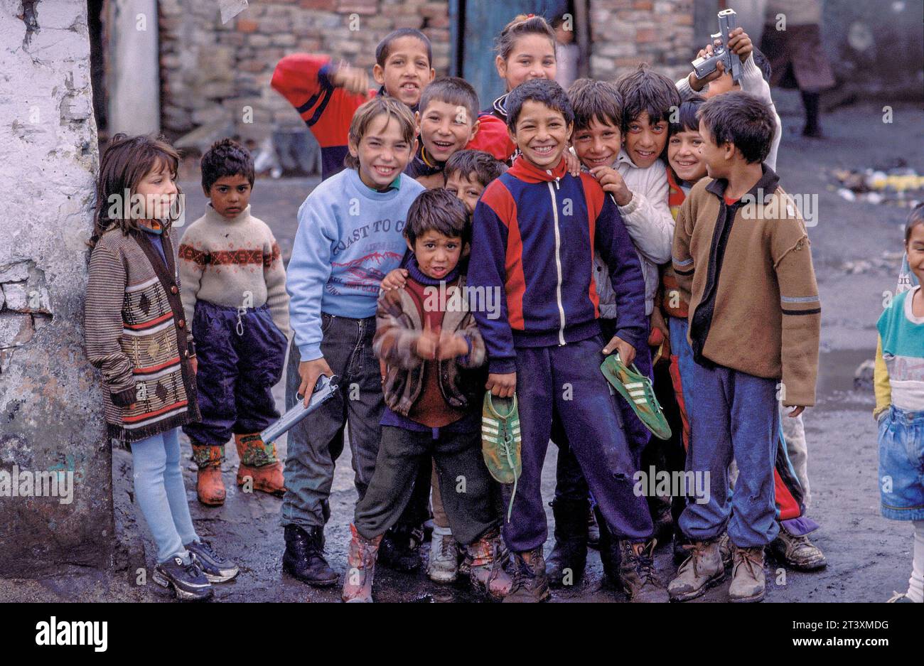 Roma children hi-res stock photography and images - Alamy