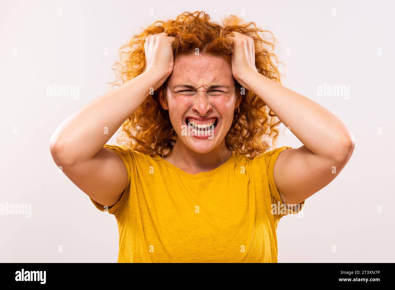 Image of angry ginger woman screaming Stock Photo - Alamy