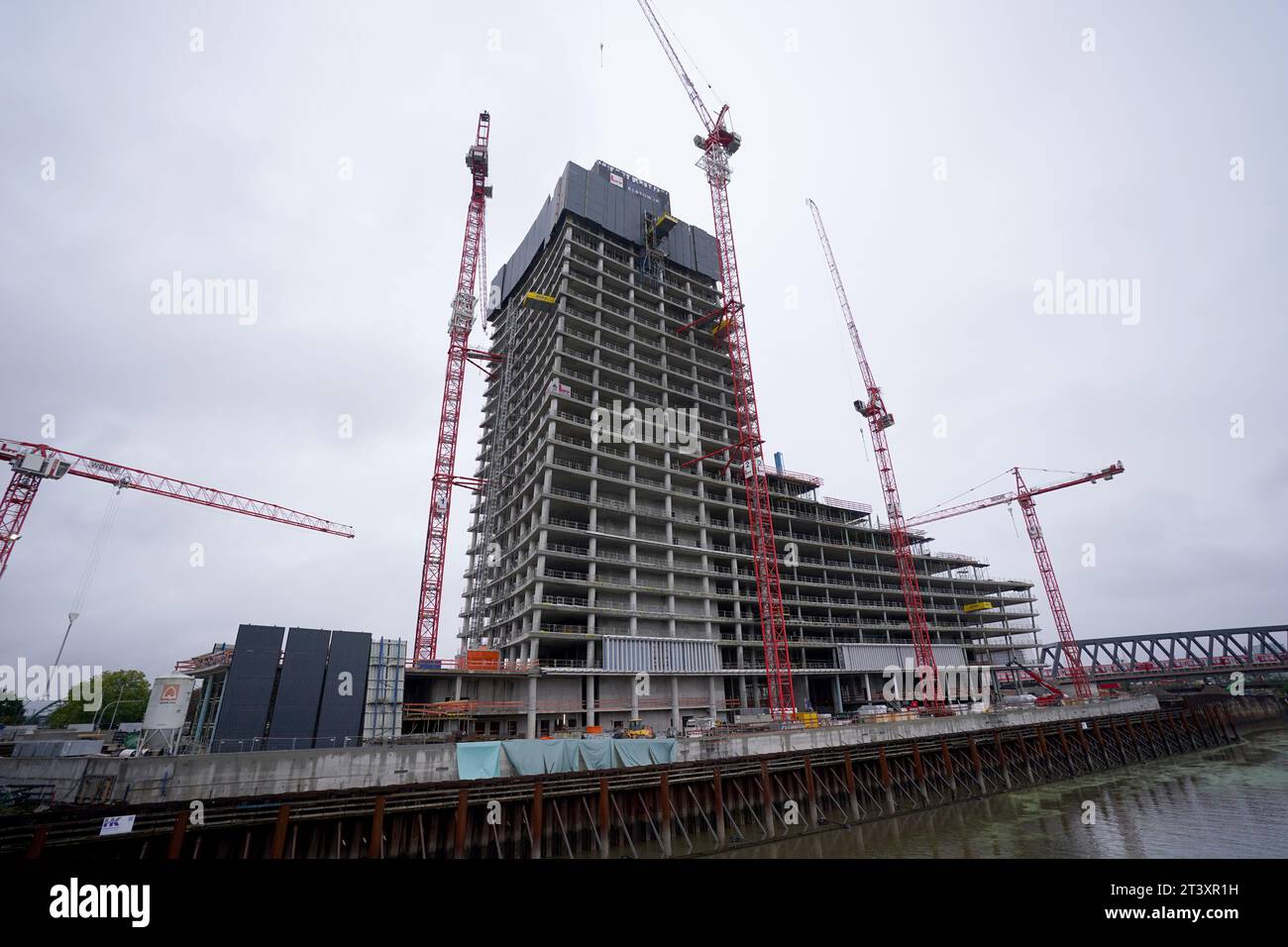 Hamburg, Germany. 27th Oct, 2023. View of the construction site of the ...
