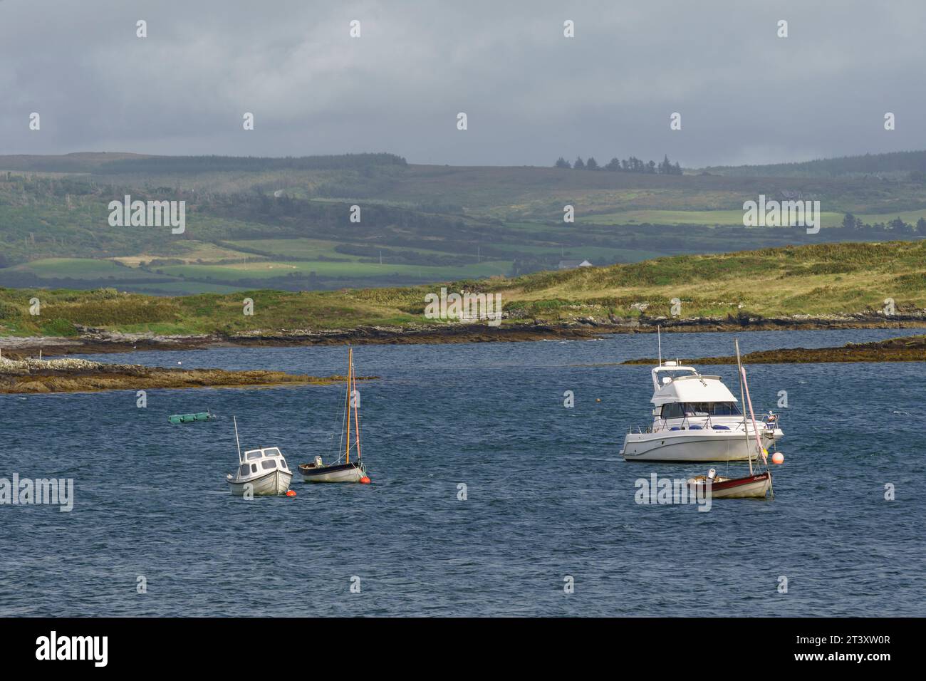 Dunmanus bay cork ireland hi-res stock photography and images - Alamy