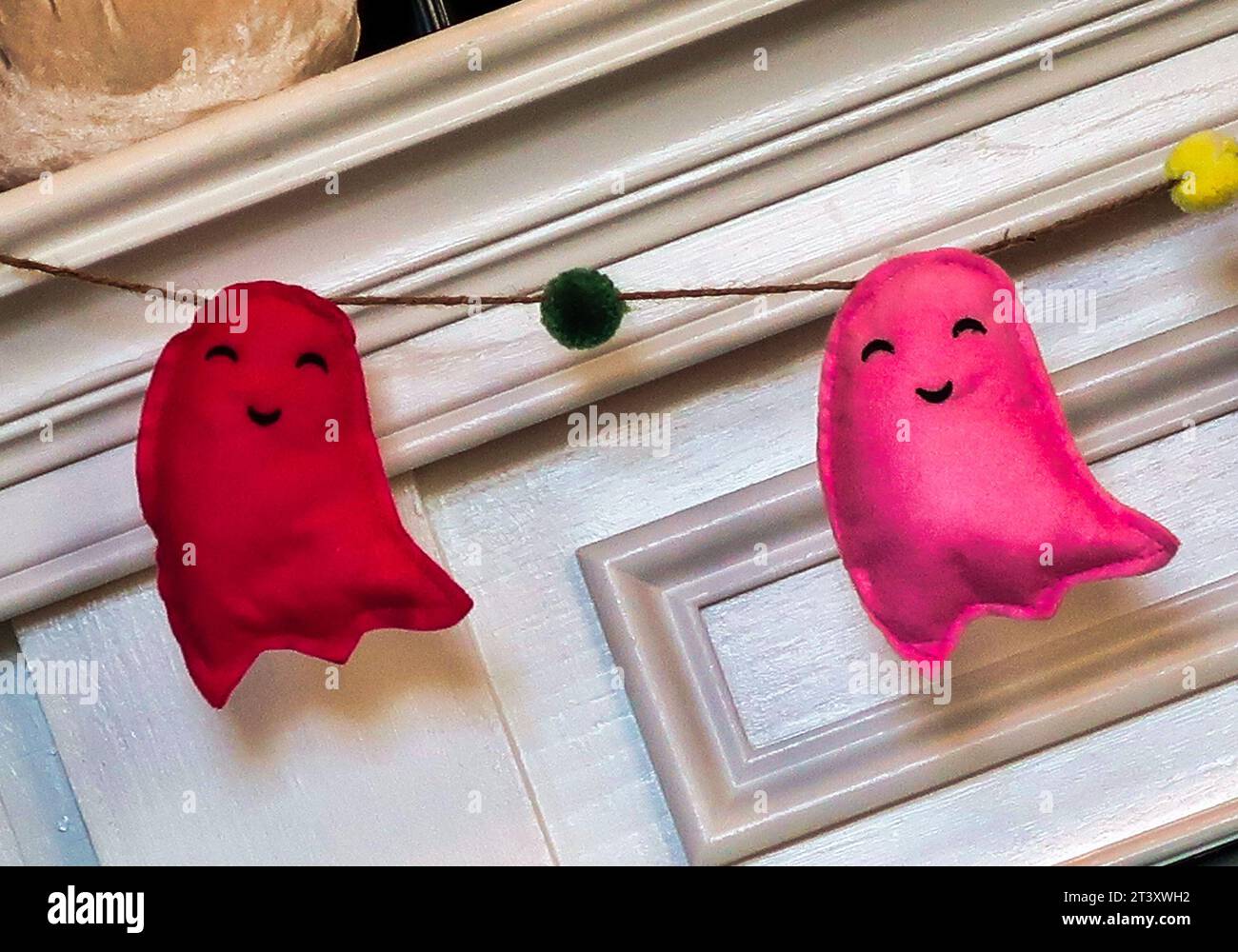 Strung up hi-res stock photography and images - Alamy