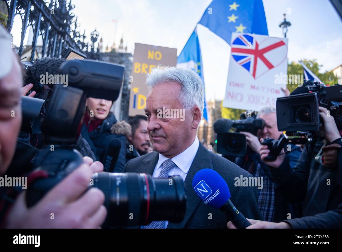 Alan duncan hi-res stock photography and images - Alamy