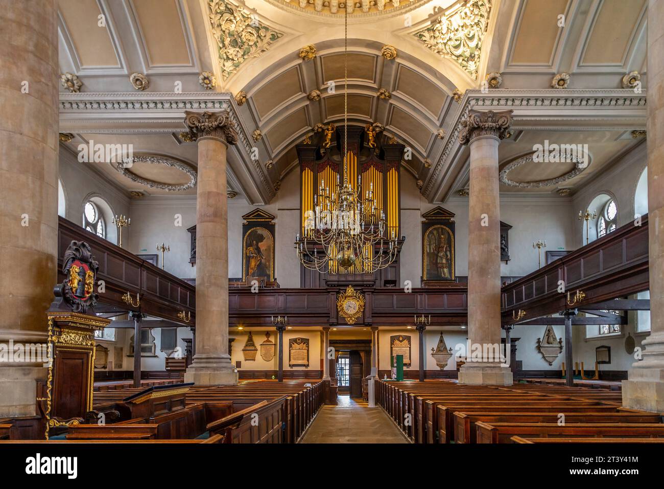 The Interior of All Saints Church in Northampton town centre, England ...