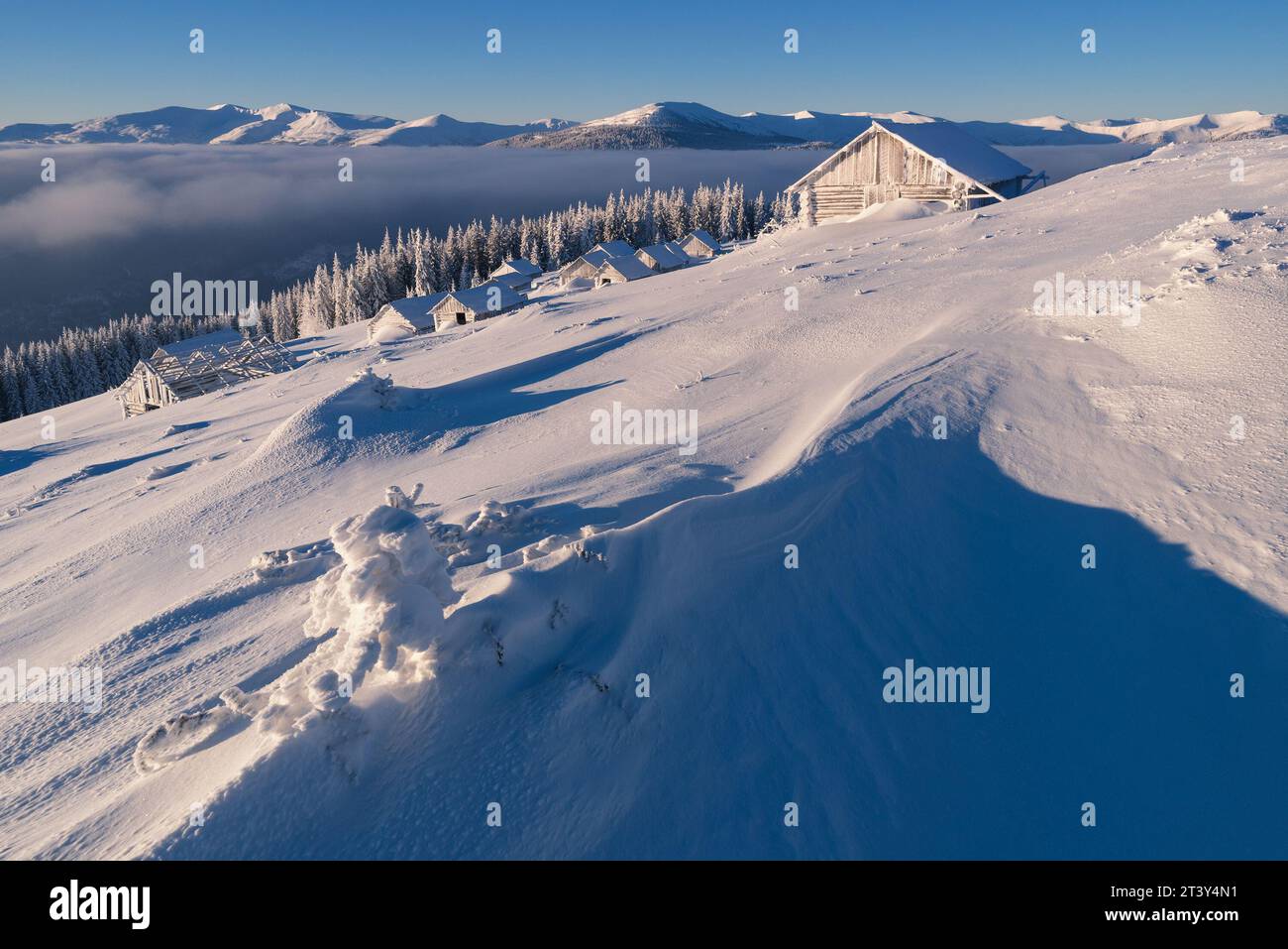 Scene in the snowy mountains hi-res stock photography and images - Alamy
