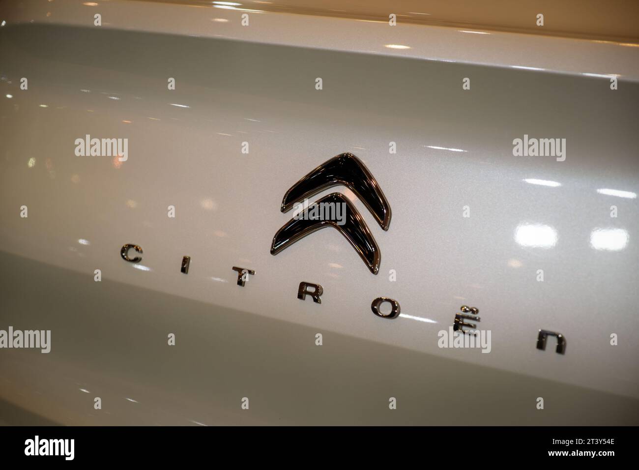 Citroen car logo emblem close up Stock Photo - Alamy