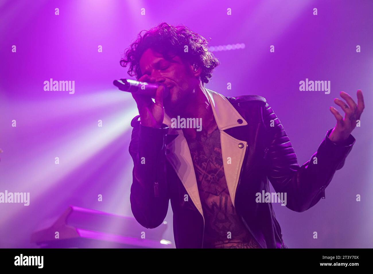 Nesli live hi-res stock photography and images - Alamy