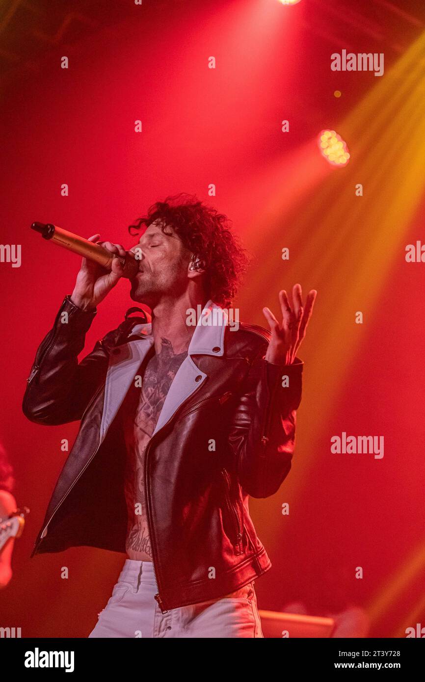 Nesli live hi-res stock photography and images - Alamy