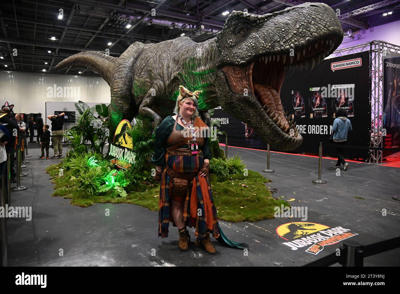 ExCeL London, UK. 27th Oct, 2023. MCM Comic Con London 2023 at ExCeL in ...