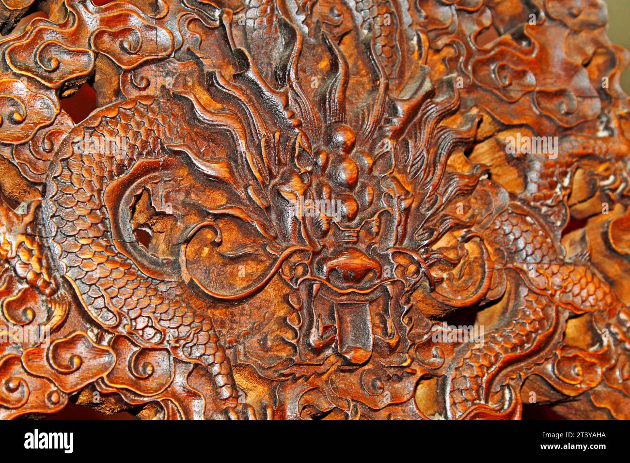Redwood carving works of Chinese traditional style - dragon Stock Photo ...