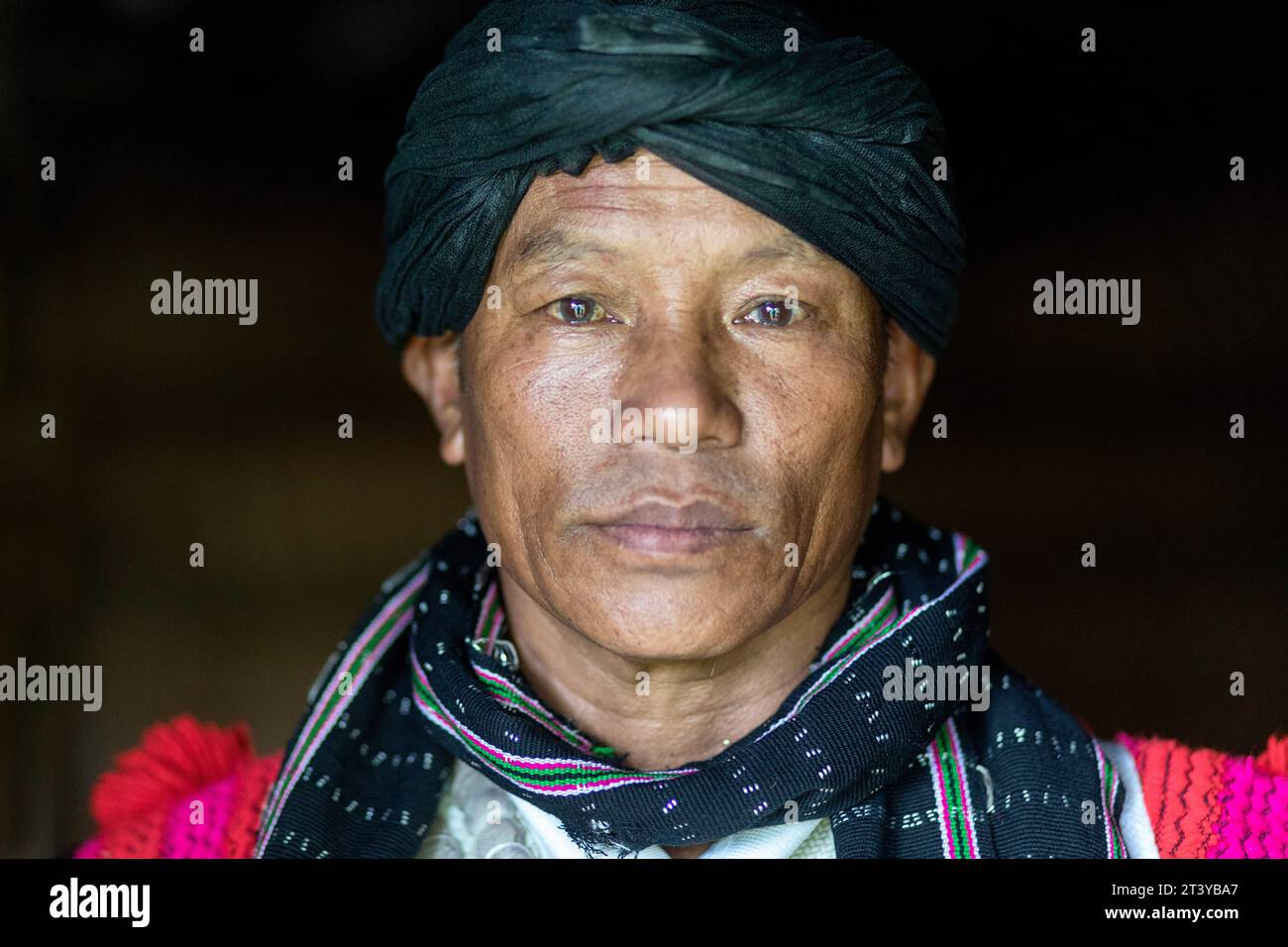 Portrait of a man from adi tribe in his traditional adi clothes in ...