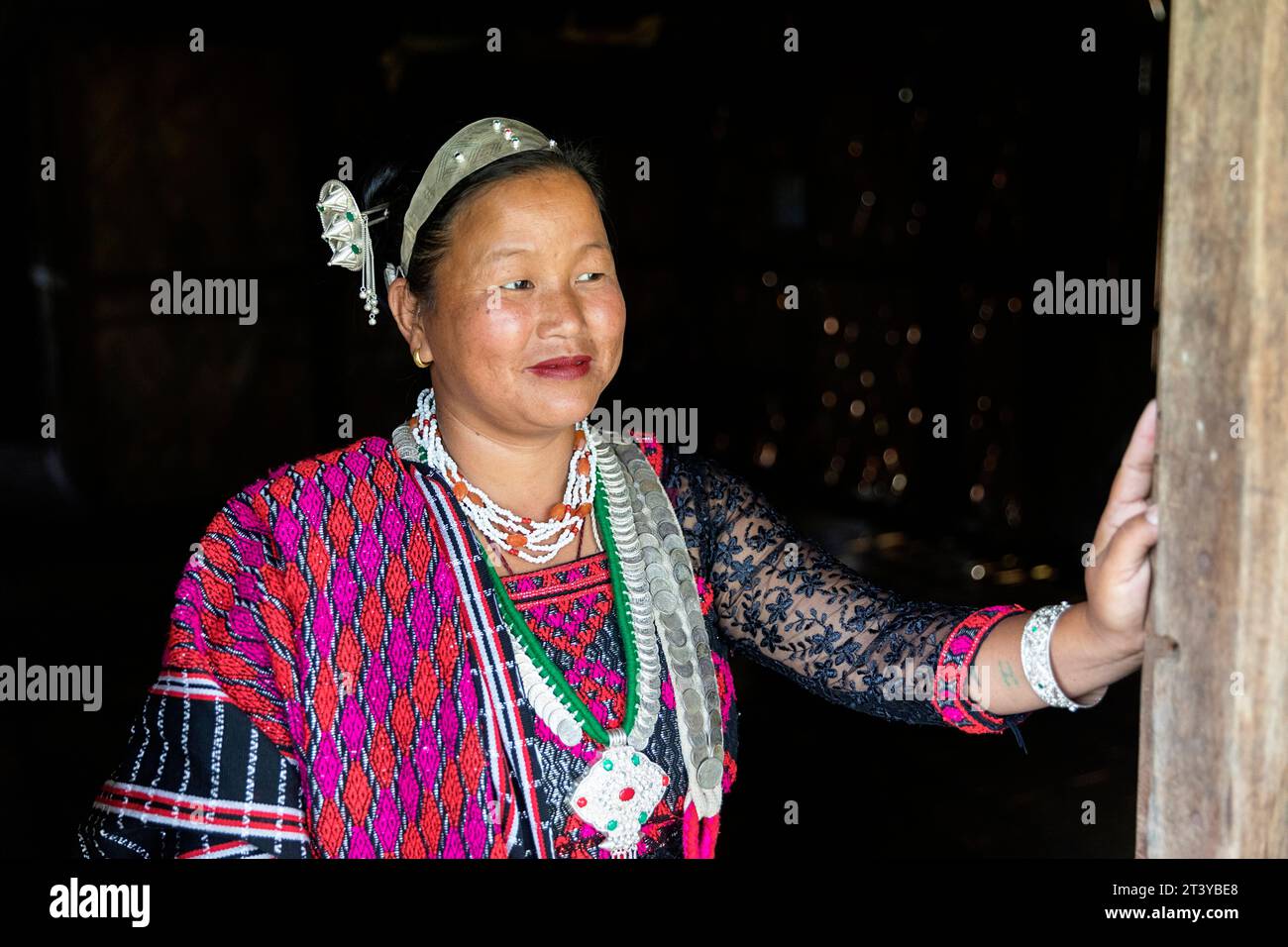 Woman from Adi tribe in traditional adi clothes posing in her ...