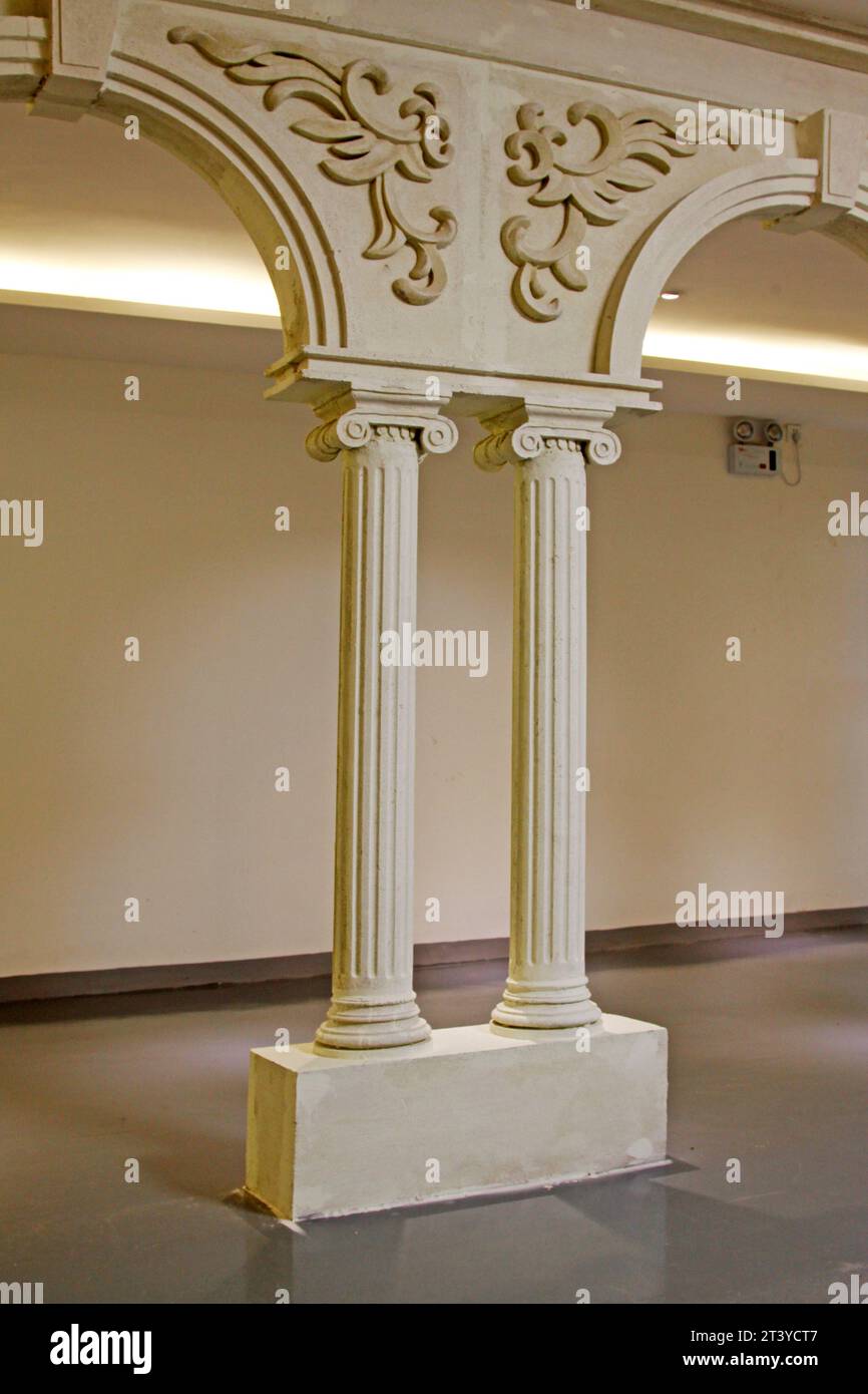 pillars of europe type style indoors Stock Photo - Alamy