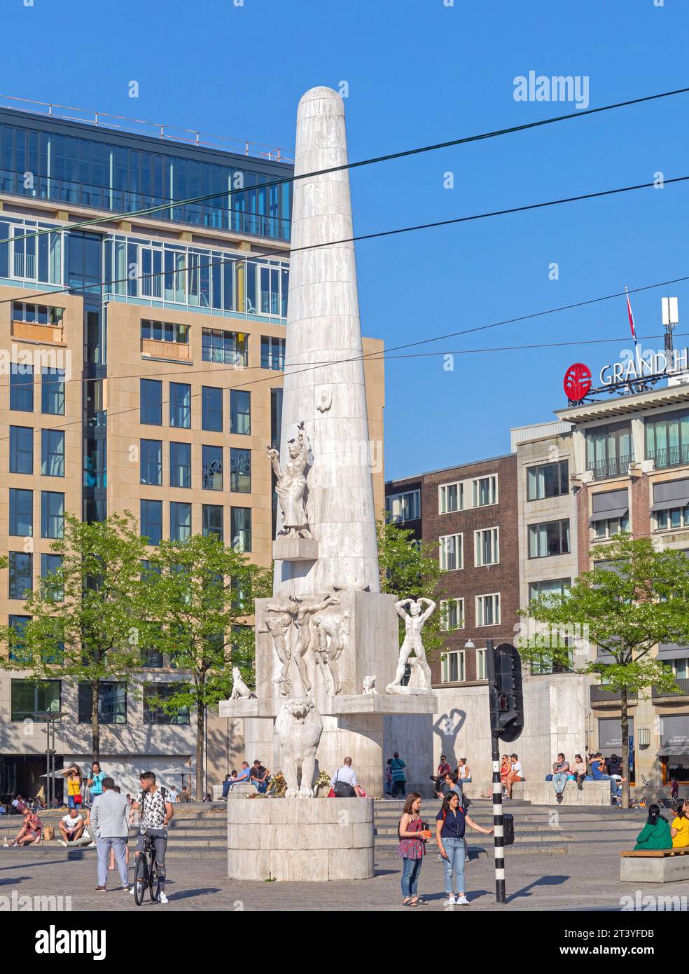 Monument day at amsterdam hi-res stock photography and images - Alamy