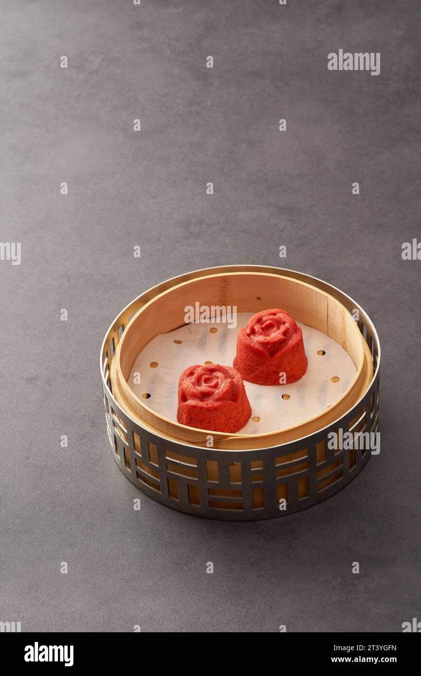 Chinese Desserts Ding Sheng cake , dim sum Stock Photo - Alamy