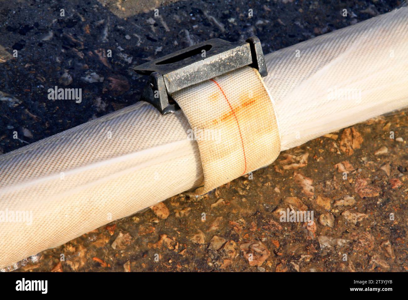 Leaking fire hi-res stock photography and images - Alamy