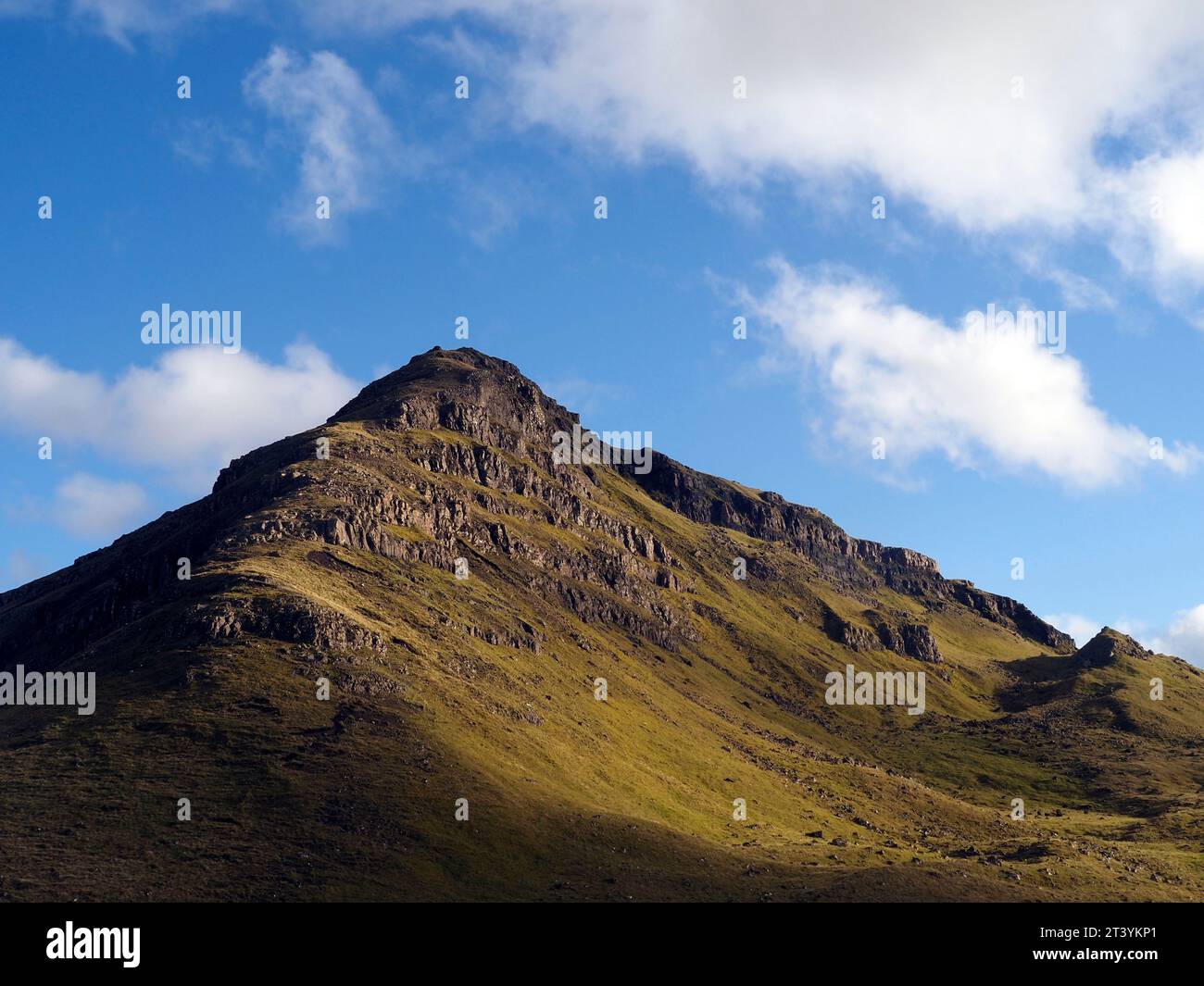 Iadain hi-res stock photography and images - Alamy