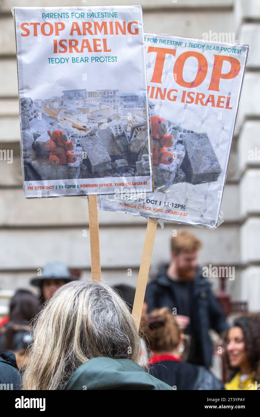 London, UK. 27th October, 2023. Parents For Palestine protest outside ...