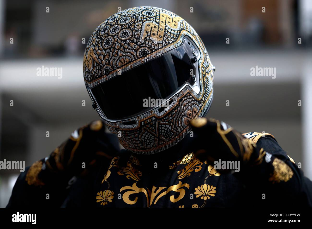 Paddock entertainer hi-res stock photography and images - Alamy