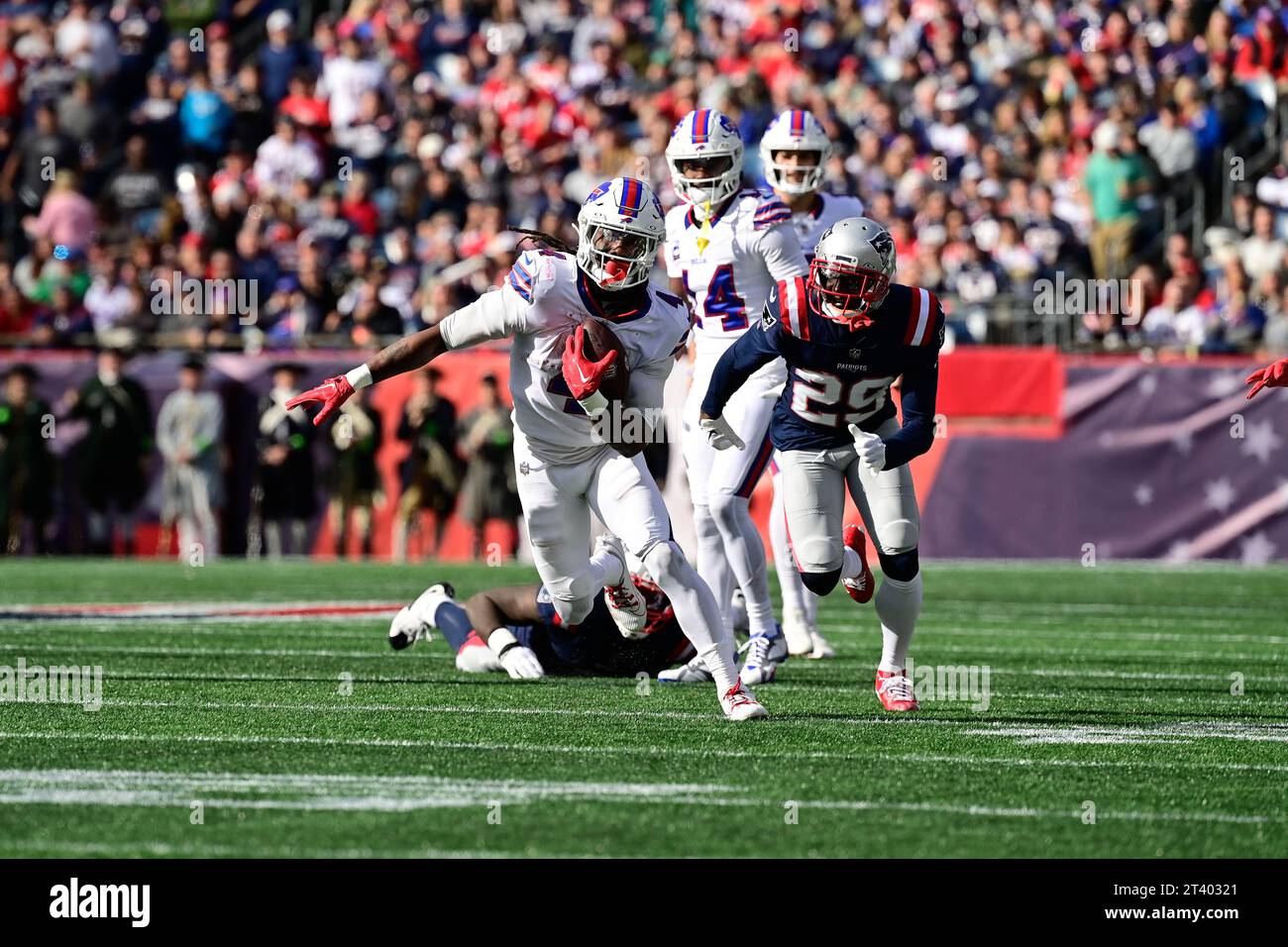 Oct 22, 2023; Buffalo Bills running back James Cook (4) runs the ball ...