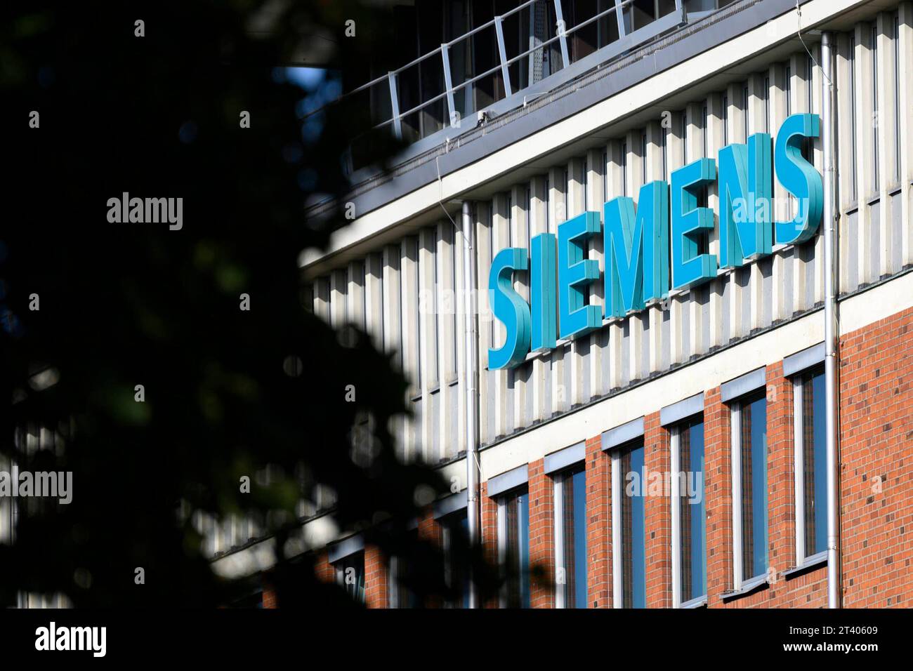Siemens energie hi-res stock photography and images - Alamy