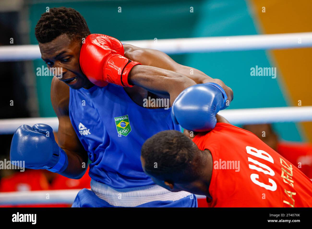 Santiago, Chile. 27th Oct, 2023. Brazilian MACHADO Keno Marley (blue ...