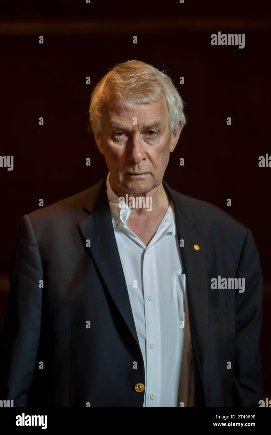 Dhaka, Bangladesh. 27th Oct, 2023. Sir Richard John Roberts poses for ...