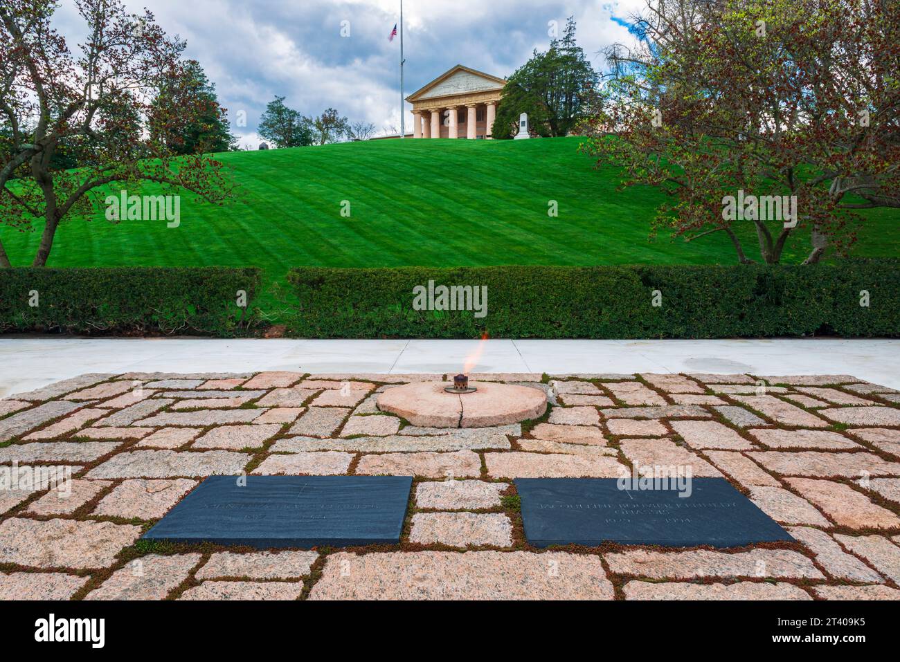John F. Kennedy gravesite, Arlington National Cemetery, Arlington ...