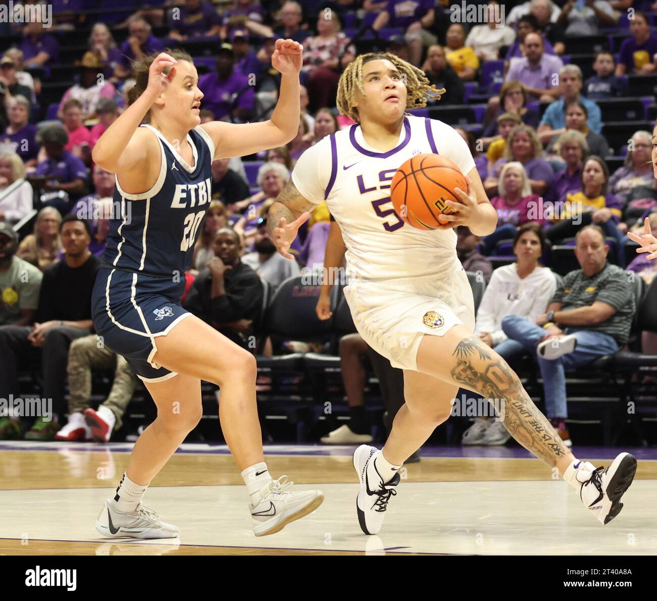 Baton Rouge, USA. 26th Oct, 2023. LSU Lady Tigers guard Kateri Poole ...