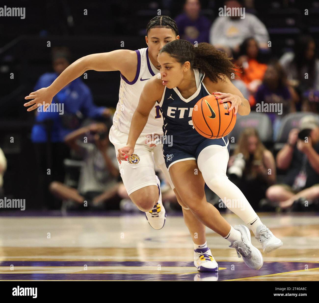 Angelica hicks hi-res stock photography and images - Alamy