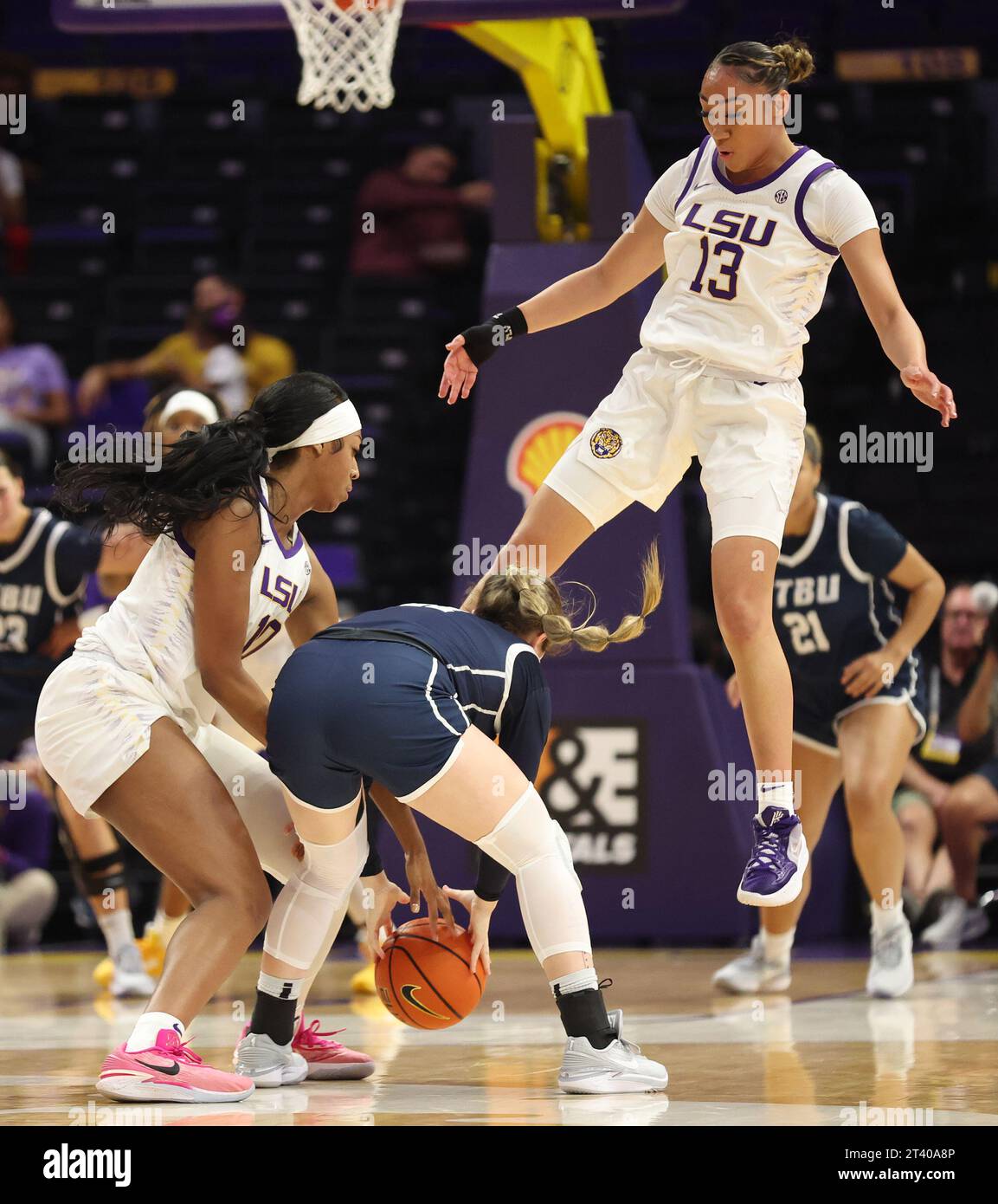 Angel reese clark hi-res stock photography and images - Alamy