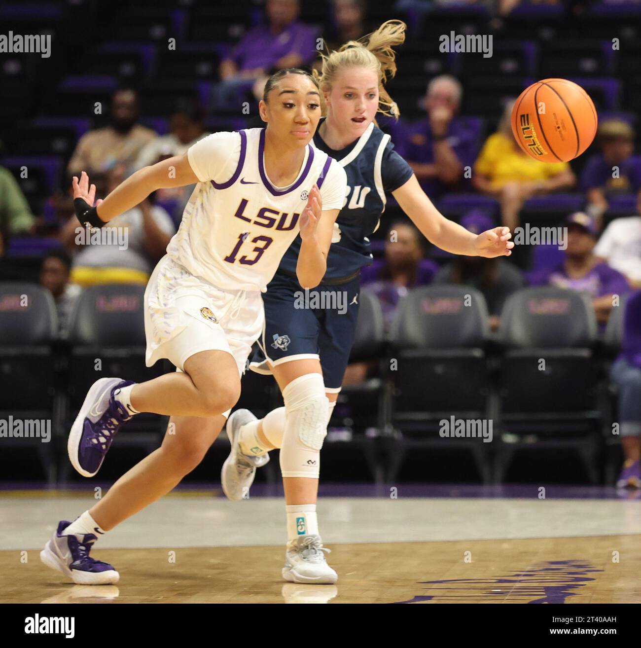 Baton Rouge, USA. 26th Oct, 2023. LSU Lady Tigers guard Last-Tear Poa ...