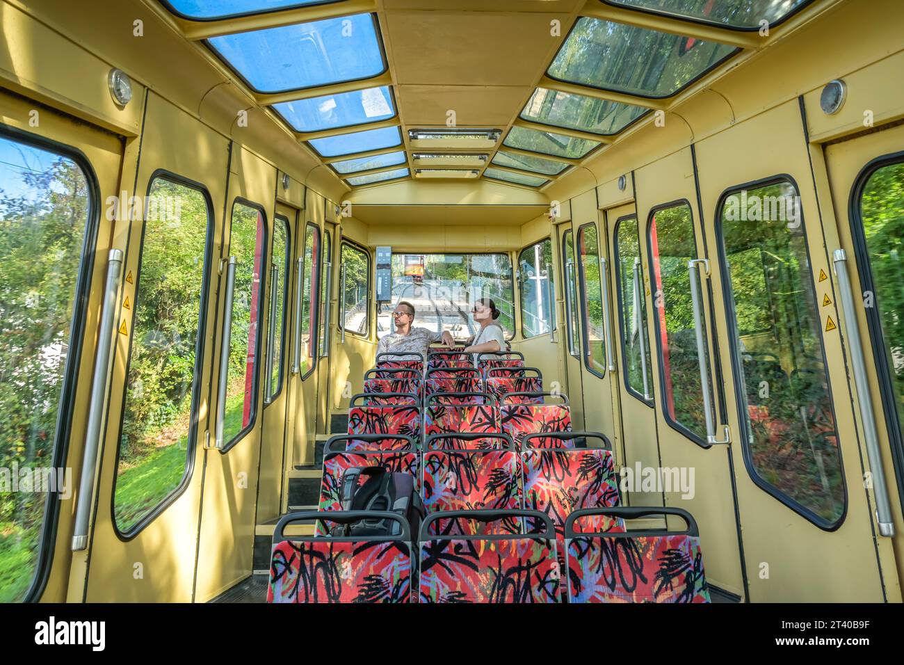 Standseilbahn Turmbergbahn der VBK Verkehrsbetriebe Karlsruhe, Turmberg ...