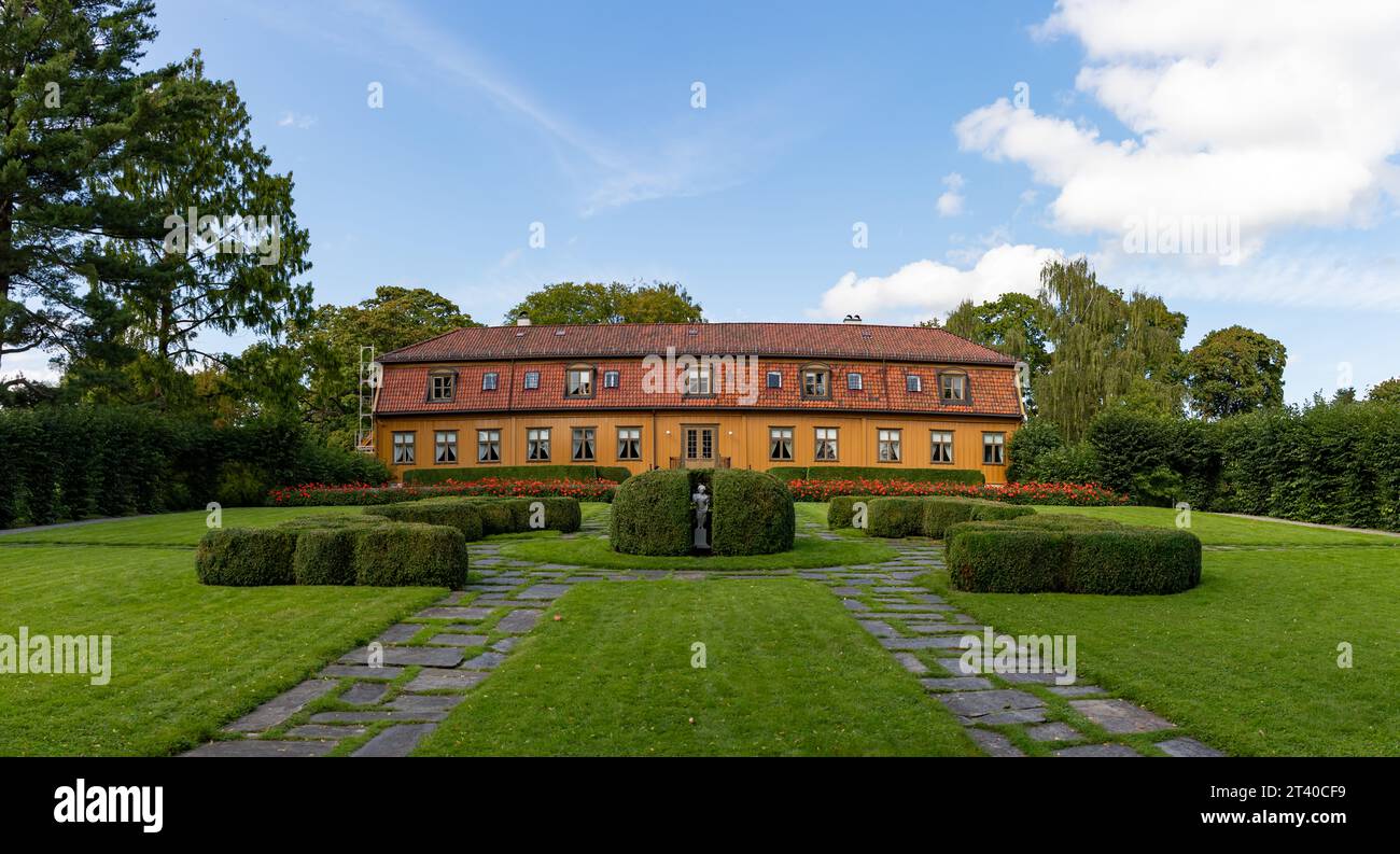 A picture of the Toyen Manor at the Oslo Botanical Garden Stock Photo ...