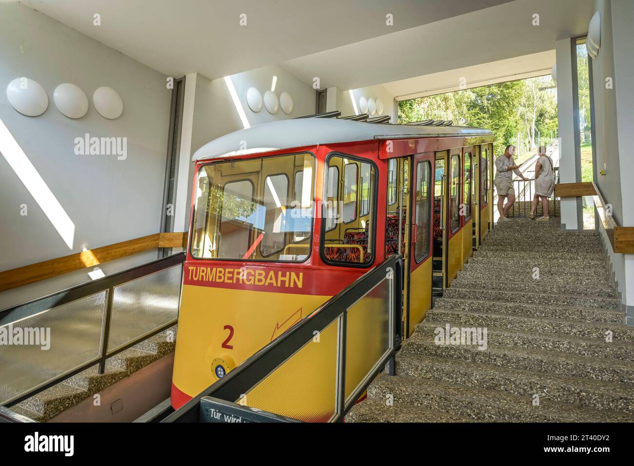 Standseilbahn Turmbergbahn der VBK Verkehrsbetriebe Karlsruhe, Turmberg ...