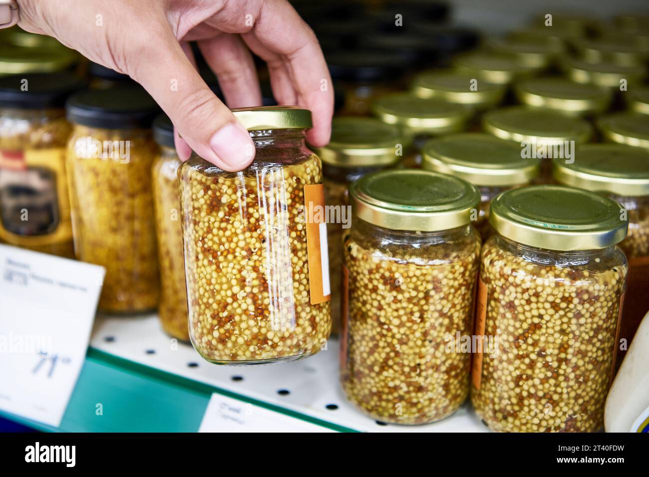 Mustard display hi-res stock photography and images - Alamy