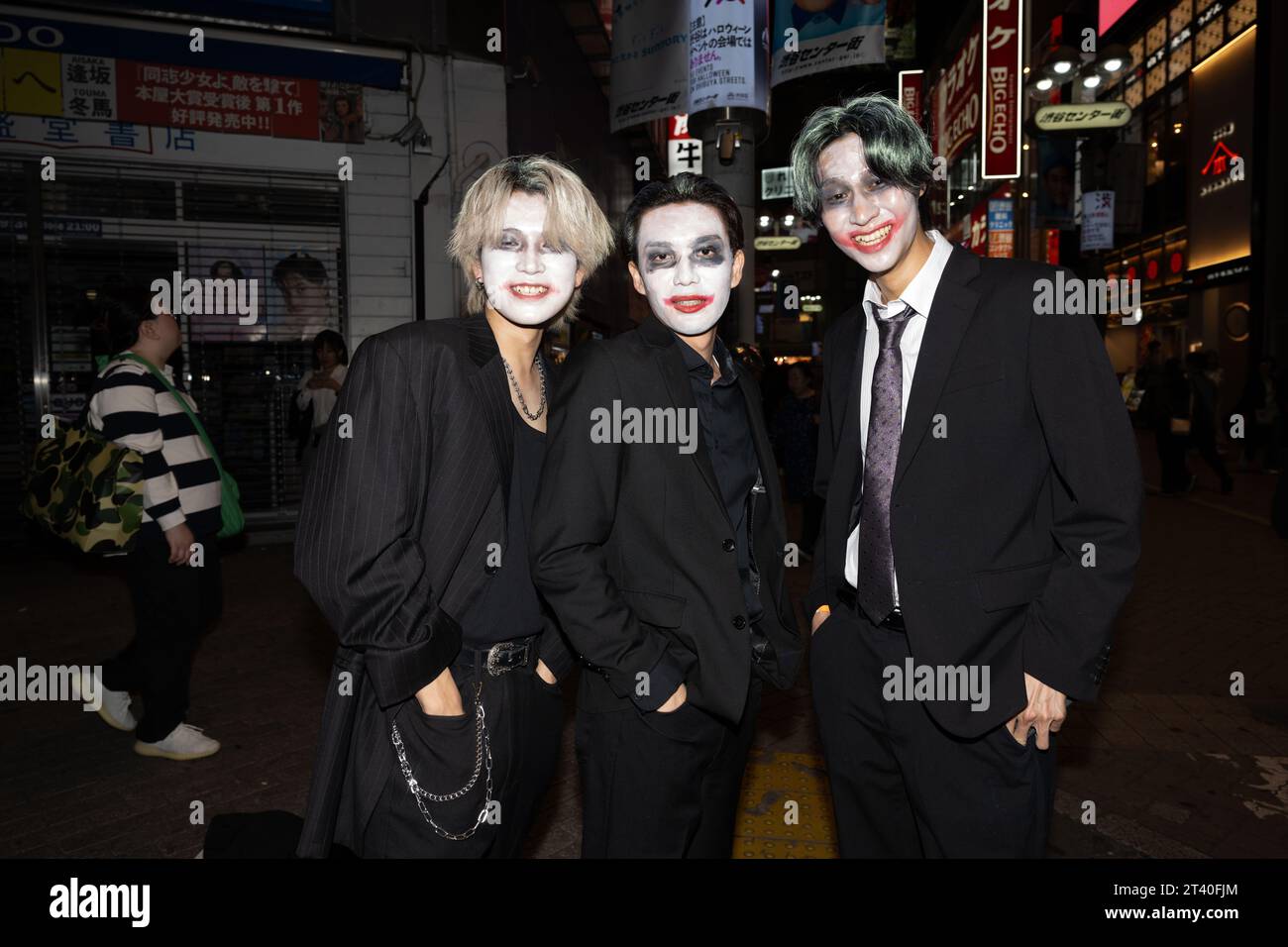 Tokyo, Japan. 27th Oct, 2023. Tokyoites dressed up as the Joker ...